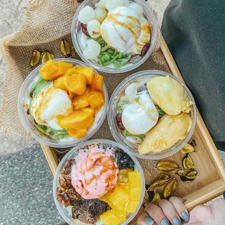 Makan Avenue & Cendol Kampung Hulu - Halal Food Court in Melaka