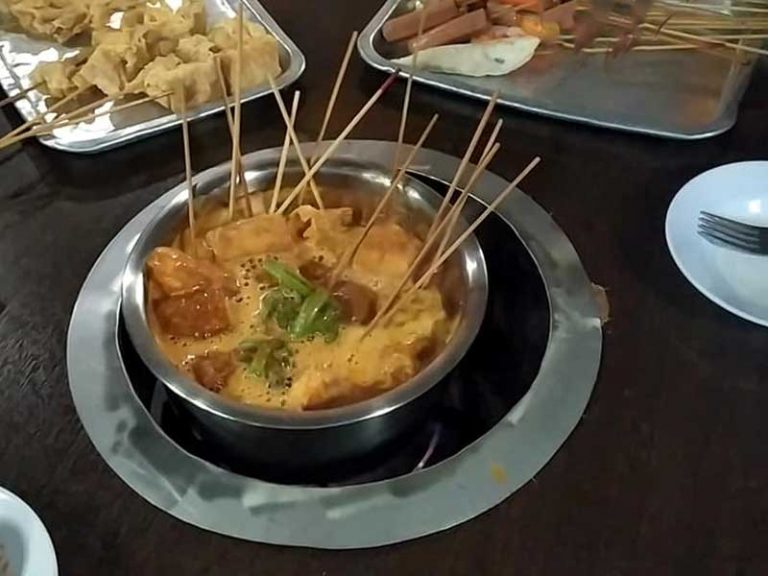 McQuek's Satay Celup - Melaka