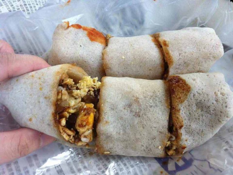 Bunga Raya Popiah ( 春興猪油渣薄饼) - Non-Halal Popiah Melaka