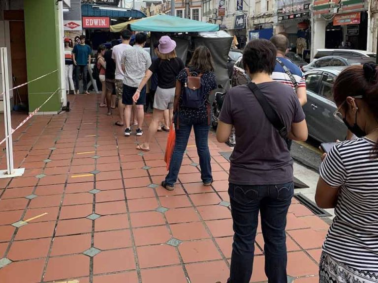 Bunga Raya Popiah ( 春興薄饼) - Non-Halal Popiah Melaka