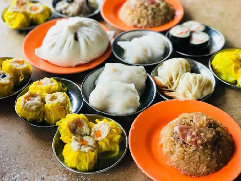 Low Yong Moh Restaurant (荣茂茶室) – A Dim Sum Restaurant in Melaka